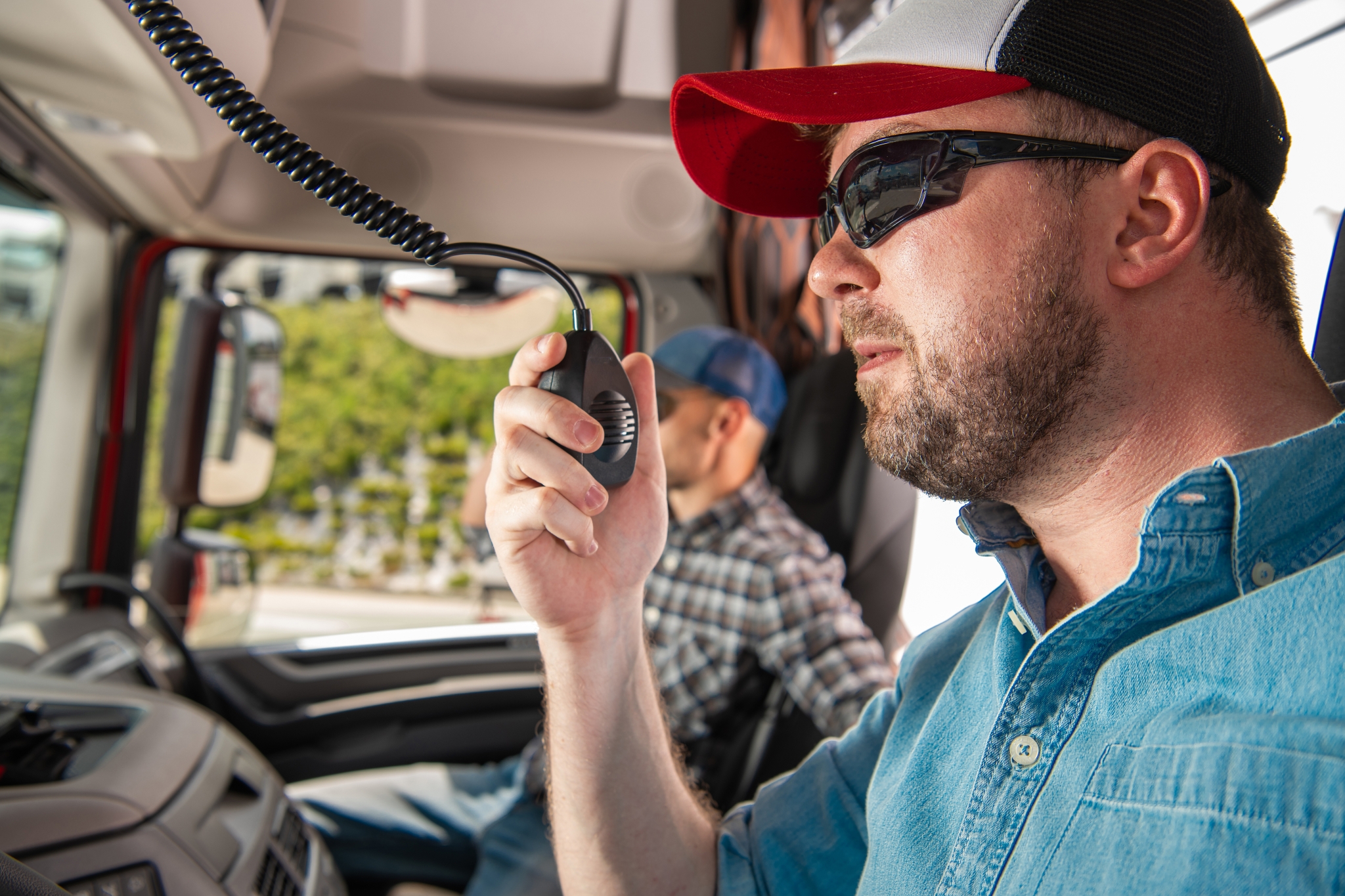 5 Tips for Recruiting Team Drivers - Drive My Way
